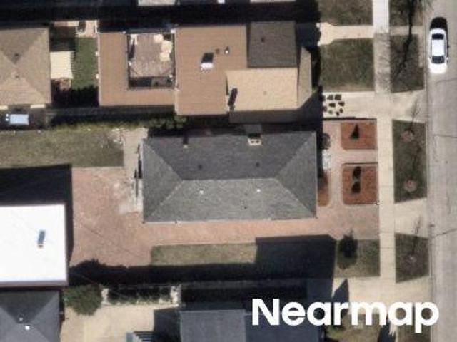 N 75th Ct