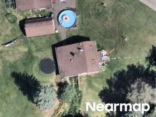 N 78th Ave E