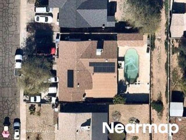 N 79th Dr