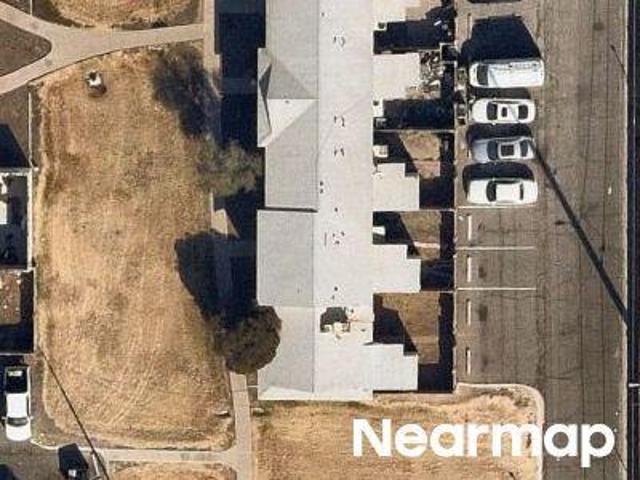 N 71st Ln