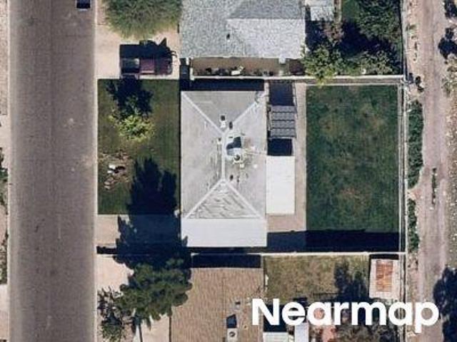 N 71st Pl