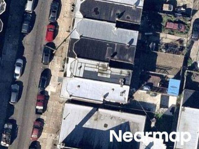 N 7th St