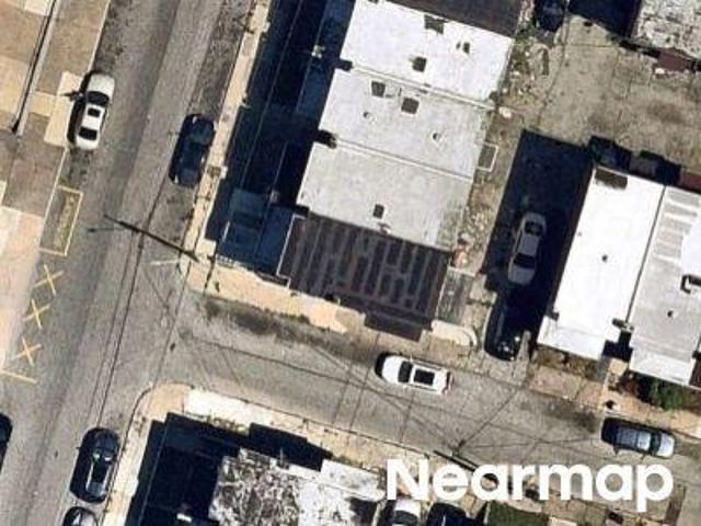 N 7th St
