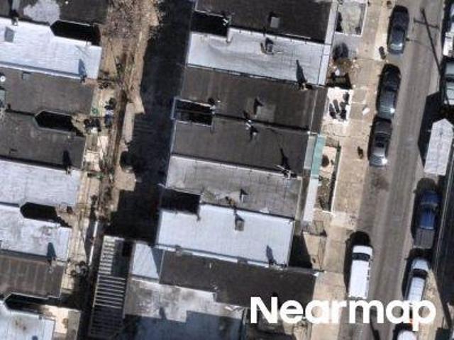 N 7th St