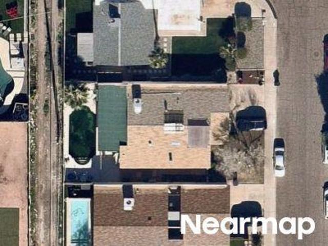 N 87th Way