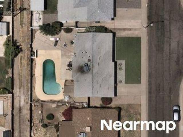 N 80th Pl