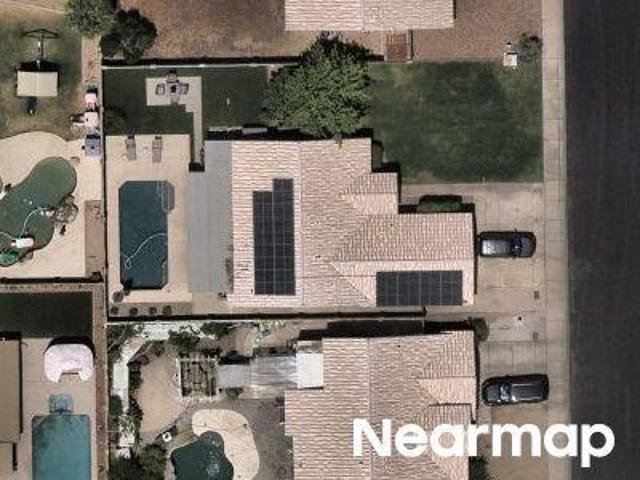 N 81st Ln