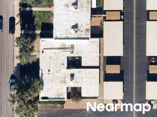 N 83rd St