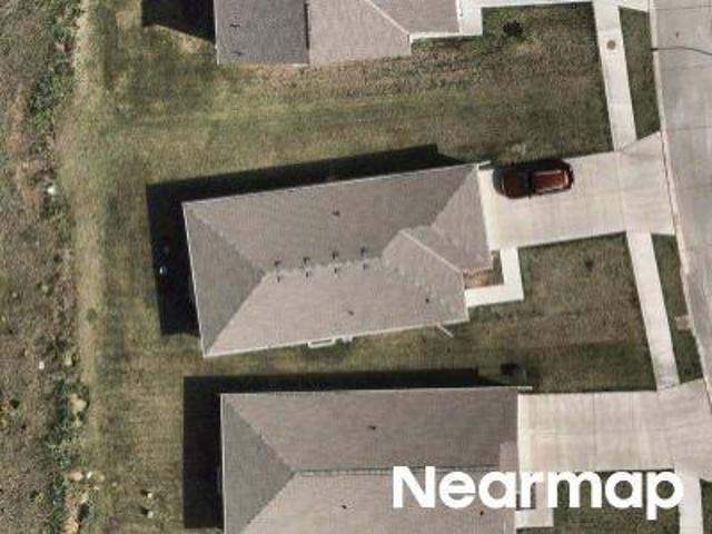 N 95th Ave