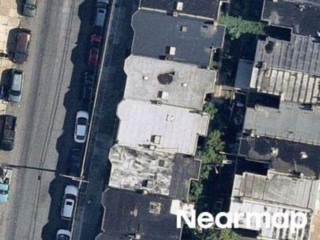 N 9th St