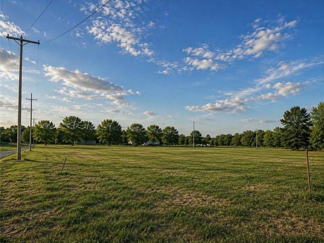 N 9th St, Chetopa, KS 67336