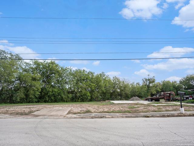 Na 41st St, San Antonio, TX 78237 | MLS #1916