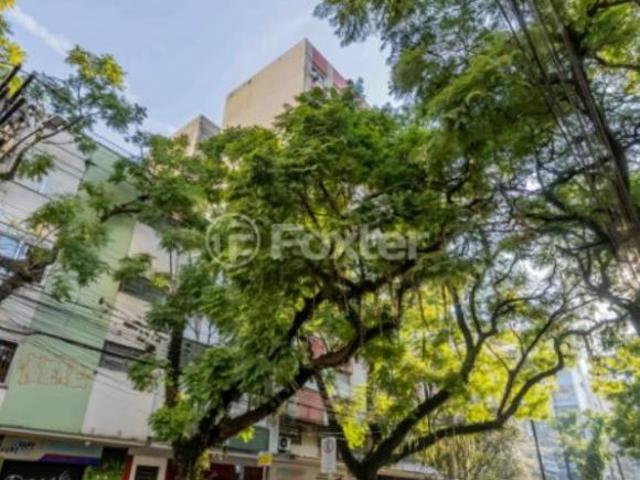 Na Cidade baixa 53,78 m2 de frente e com elevador um quarto