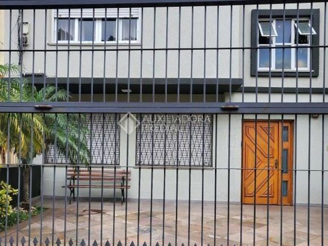 Na Sebastião Leão, excelente 3 dormitórios com vaga, 101m² privativos