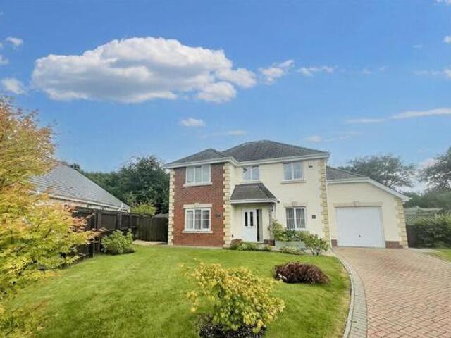 Nant Yr Ynys, Llanpumsaint, 4 Bedroom Detached