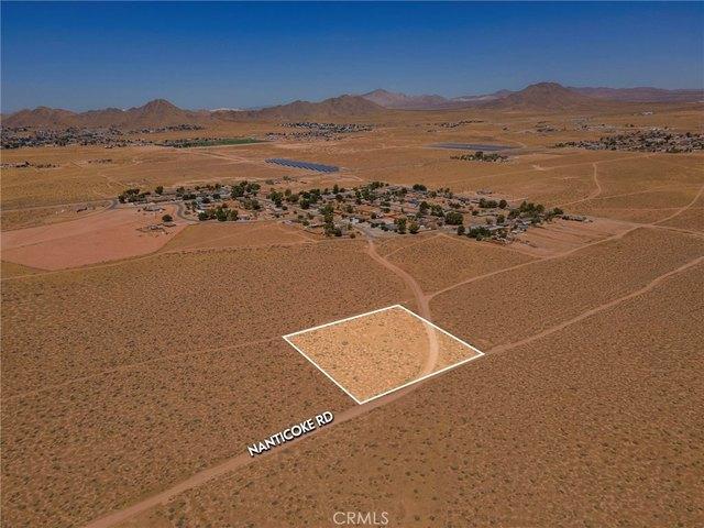 Nanticoke Rd, Apple Valley, CA 92307