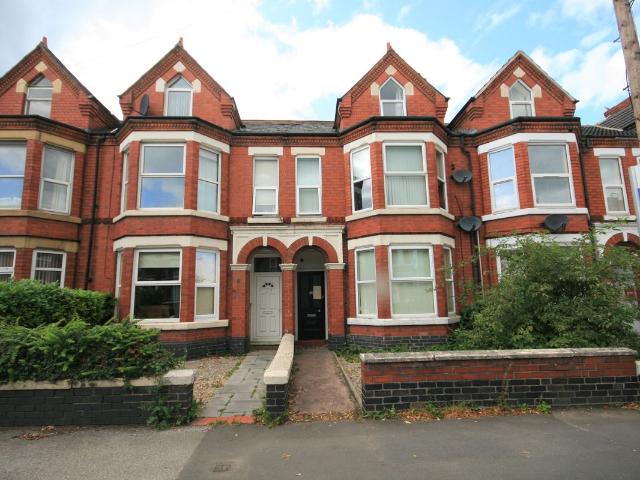 Nantwich Road, Crewe CW2, 3 bed maisonette to rent, £750 pcm | PrimeLocation