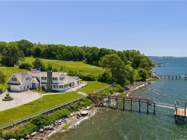 Nanaquaket Rd, Tiverton, Home For Sale