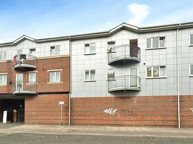 Nancy Road, Portsmouth, 2 Bedroom Apartment