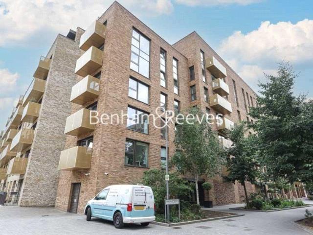 Naomi Street, Rotherhithe, SE8 1 bed apartment to rent £2,200 pcm £508 pw