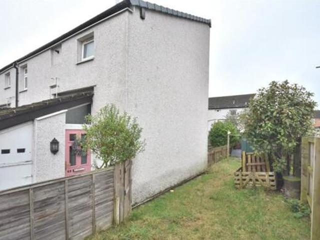 Naburn Place, Leeds, 2 Bedroom End