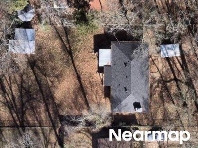 Nadene St