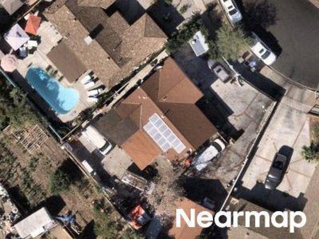 Nagle Ave