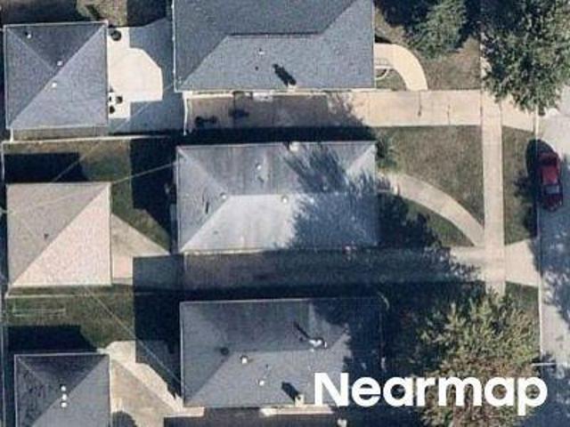 Nagle Ave