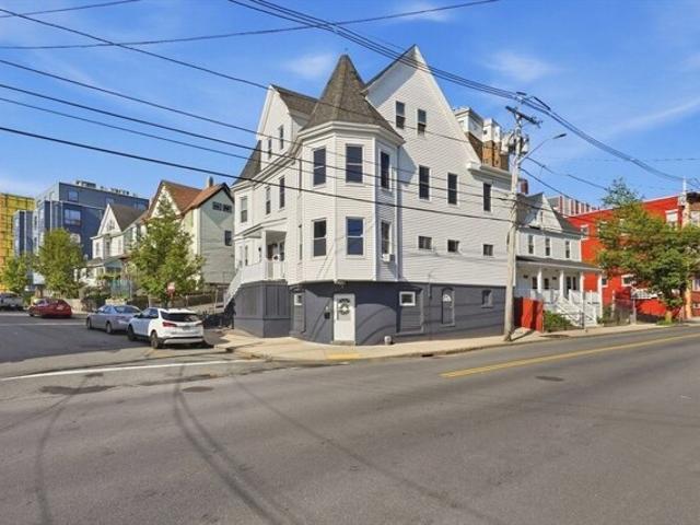 Nahant Ave Unit,revere, Condo For Sale