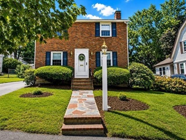 Nahanton Ave, Milton, Home For Sale
