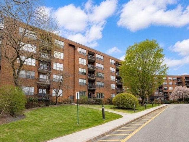 Nahanton St Apt,newton, Condo For Sale