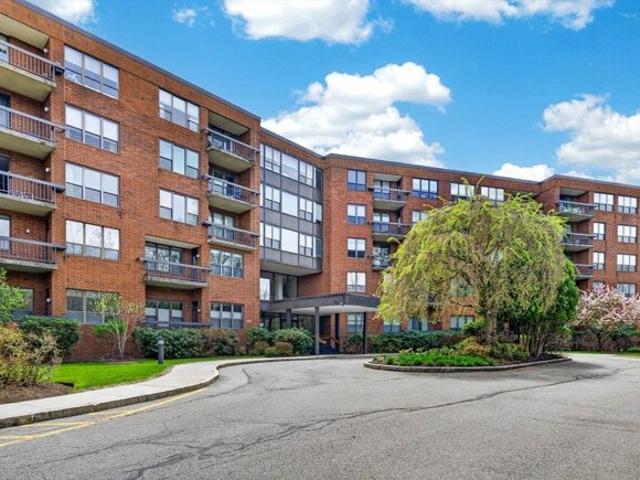 Nahanton St Apt,newton, Condo For Sale