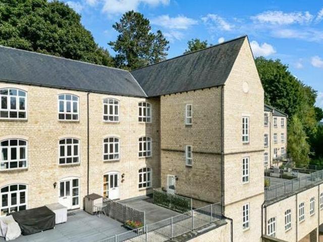 Nailsworth, New Mills, Stroud, 2 Bedroom Apartment