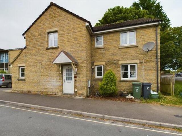 Nailsworth, Highwood Drive, Stroud, 2 Bedroom Maisonette