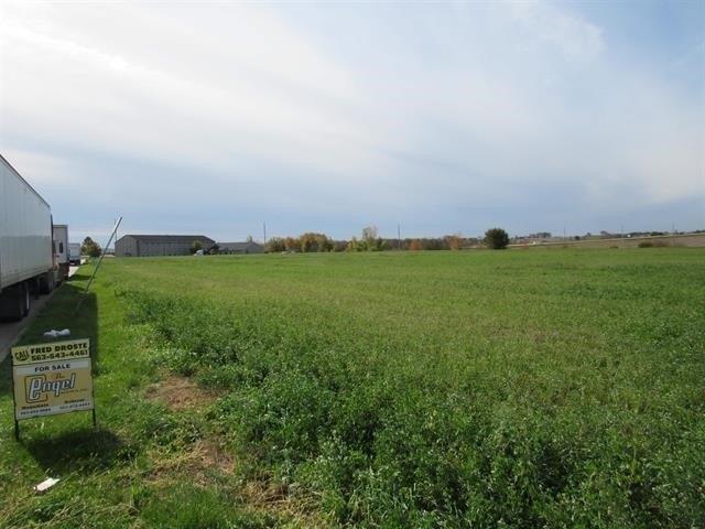 Nairn Dr, Maquoketa, IA 52060
