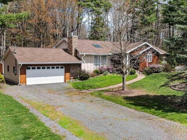 Nakora Dr, Blakeslee, Home For Sale