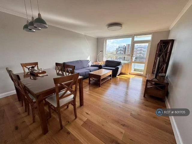 Napier Court, London, SW6 3 bed flat to rent £3,900 pcm £900 pw