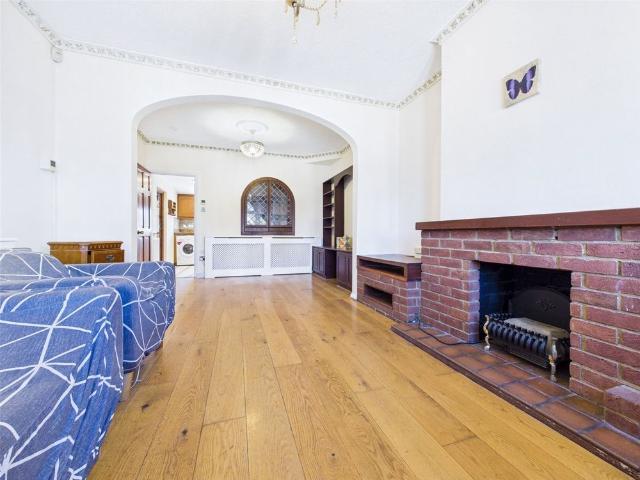 Napier Close, West Drayton, Middlesex, UB7