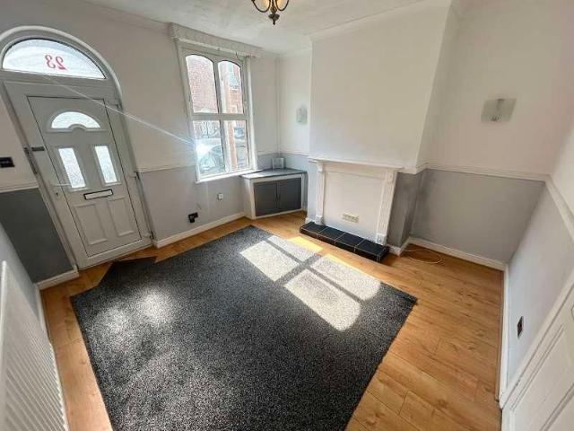 Napier Street, Staffordshire, Burton Upon Trent, DE14
