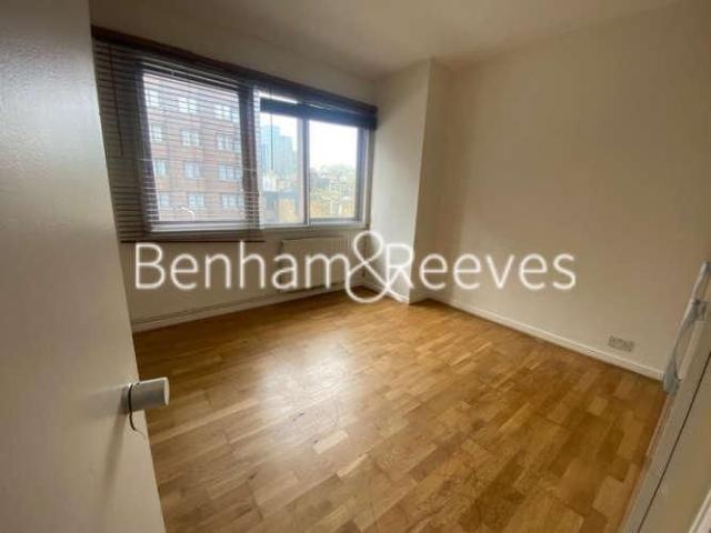 Napier Place, Hungerford House, W14