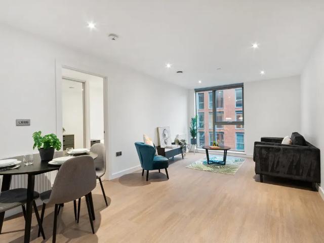 Napier Road, Reading RG1, 2 bed flat to rent, £1,950 pcm | PrimeLocation