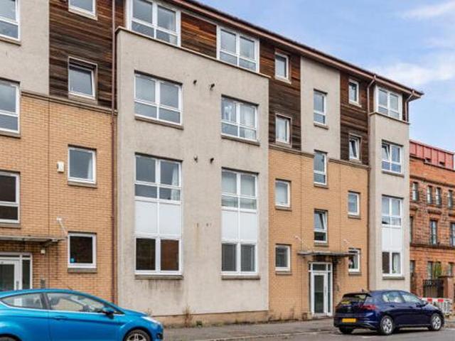 / Napiershall Street, Kelvinbridge, 2 Bedroom Flat