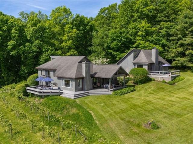Naples, NY 14512