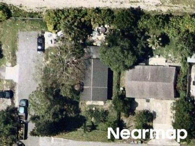 Narcissus Ave