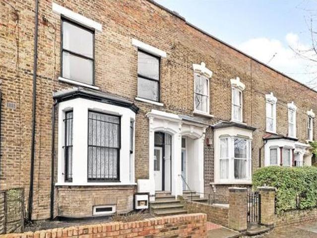 Narford Road, Clapton, 3 Bedroom Flat