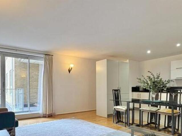 Narow Street, London, 2 Bedroom Apartment