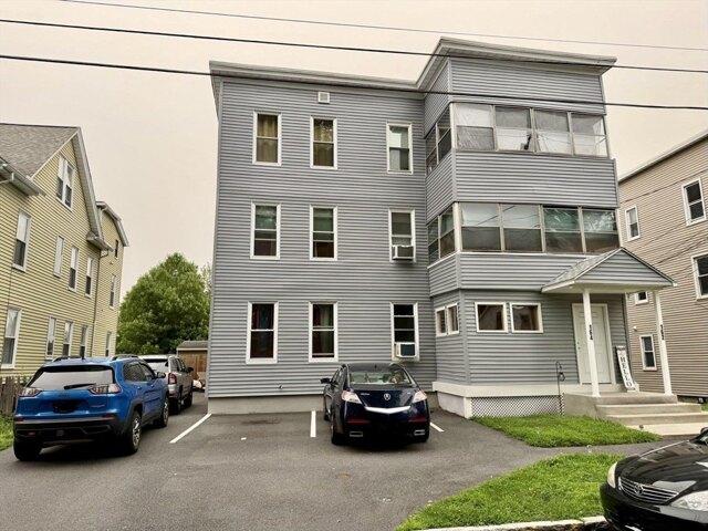 Narragansett Blvd, Chicopee, Home For Sale