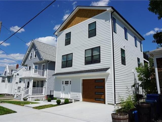 Narragansett Blvd, Cranston, Home For Sale