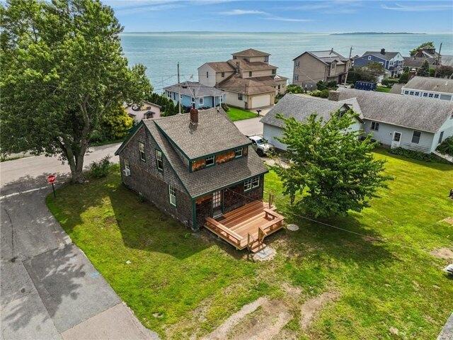 Narragansett St, North Kingstown, Home For Sale
