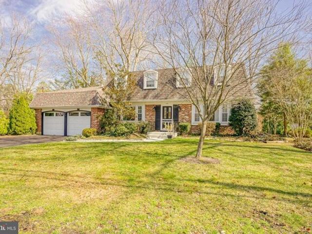 Narragansett Trl, Medford Lakes, Home For Sale